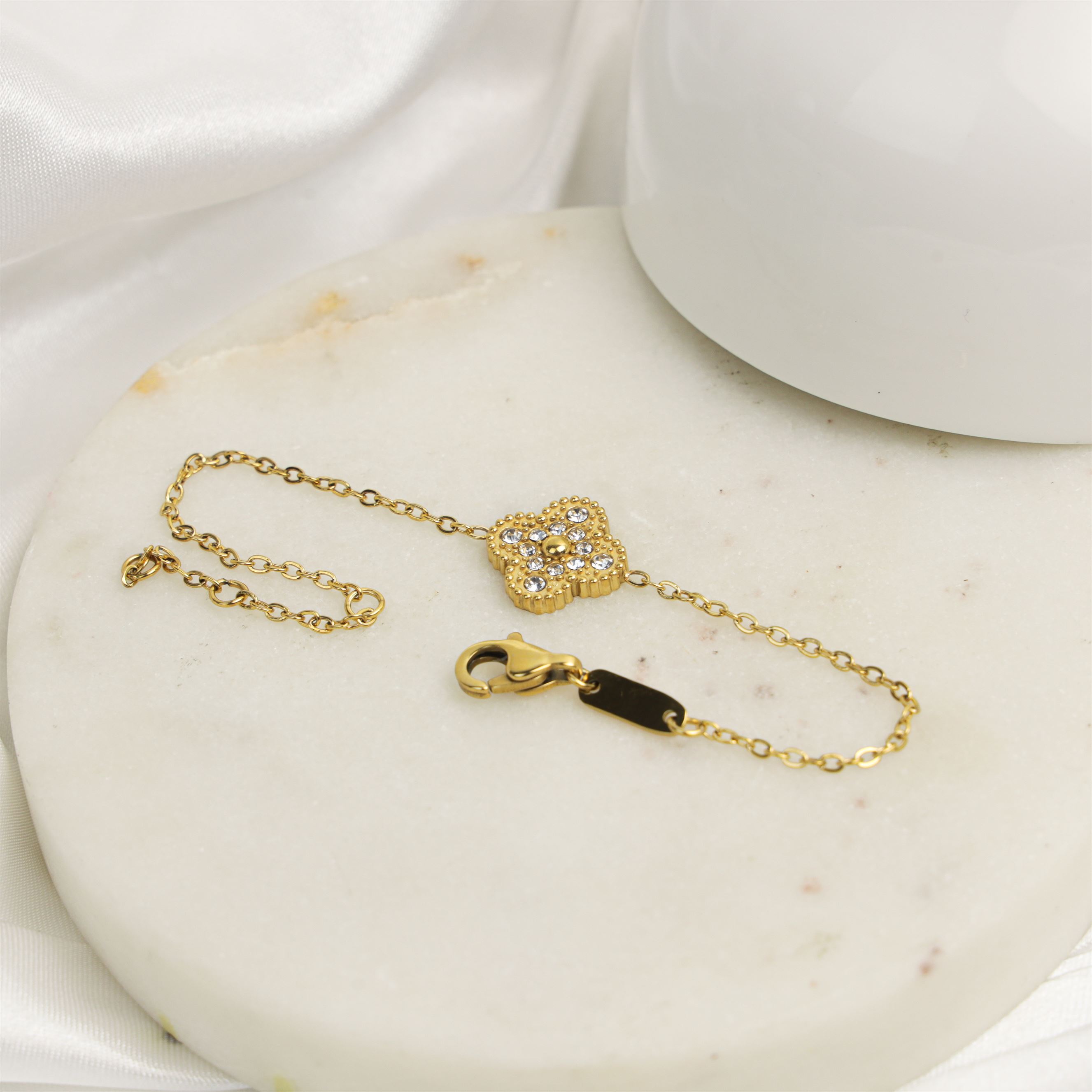 VCA - Sm 1F FS Gold Bracelet