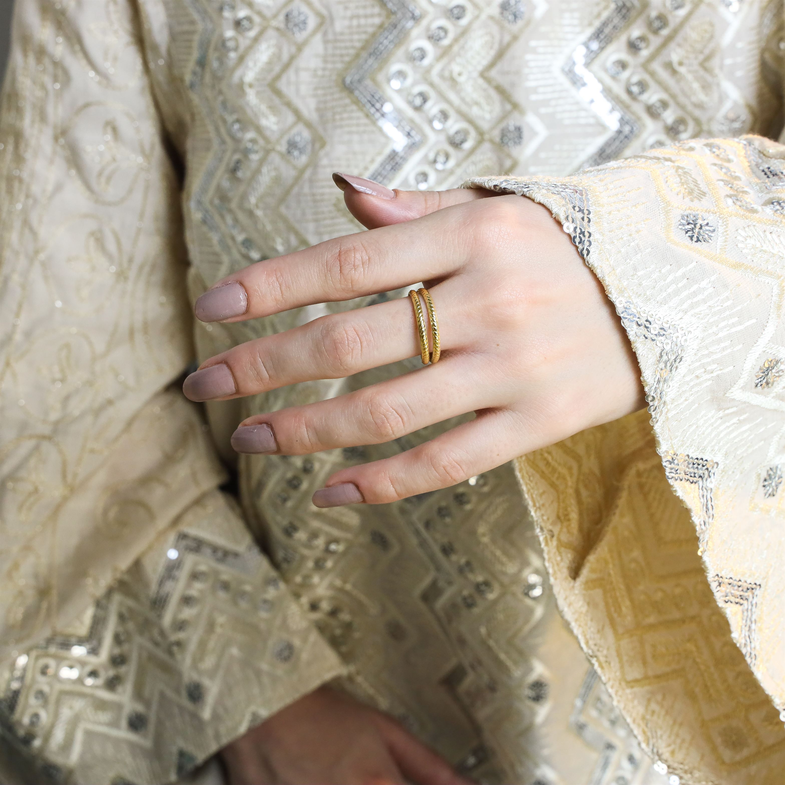 Multiran strass ring